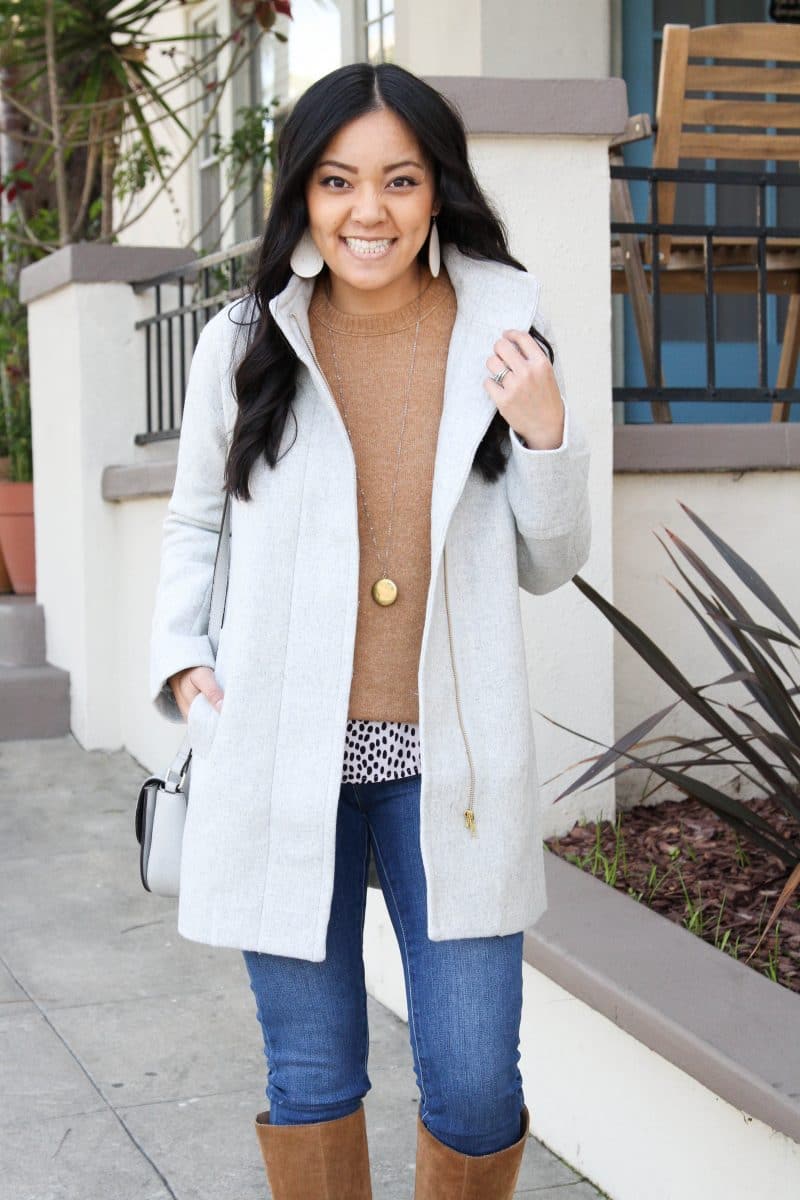 Tips for How to Layer Without Feeling Bulky in the Winter