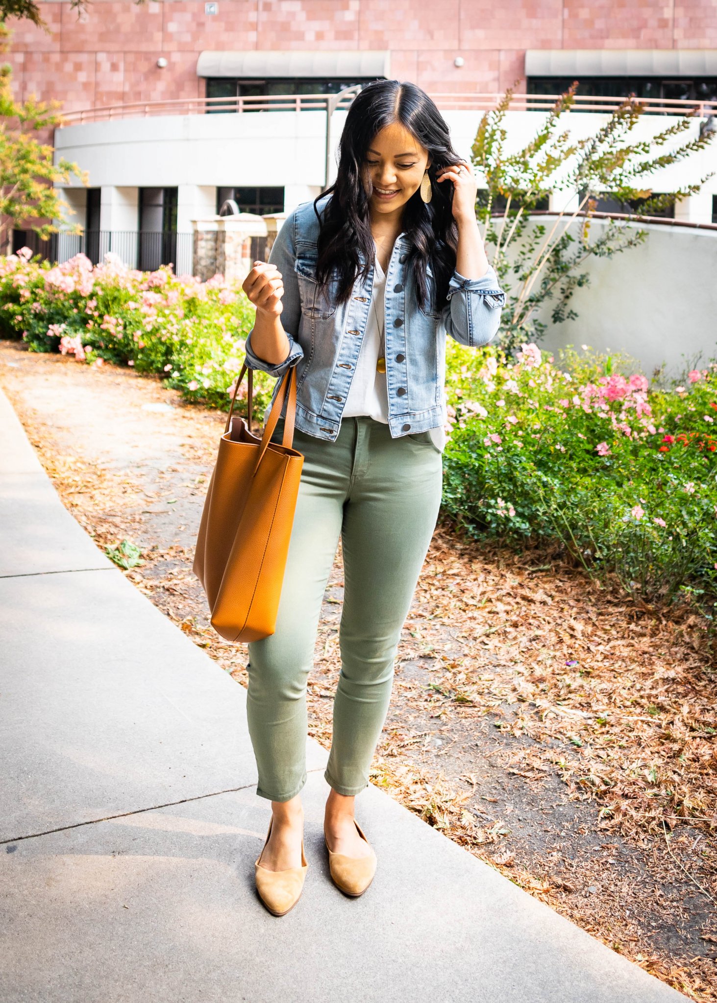 5 Early Fall Work Outfits (That Are Really Comfy, Of Course! 😉)