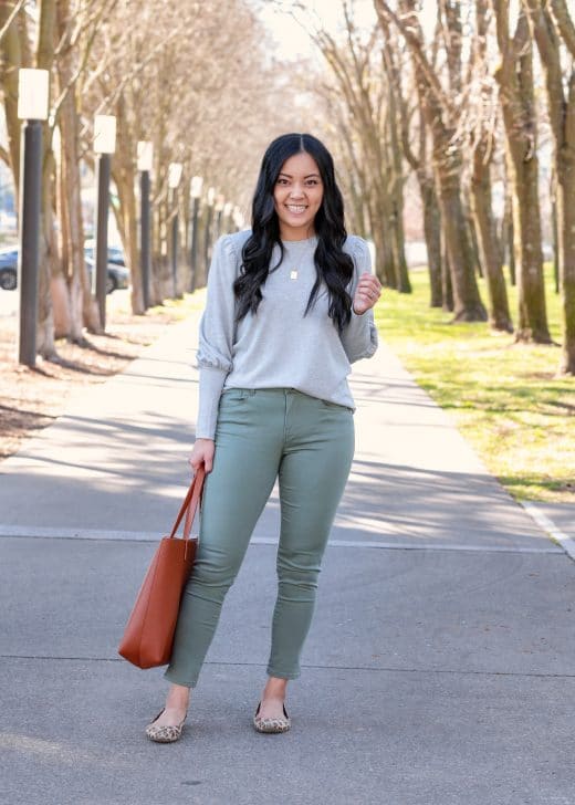 Three Types of Spring Workwear Tops to Add Variety to Your Outfits ...