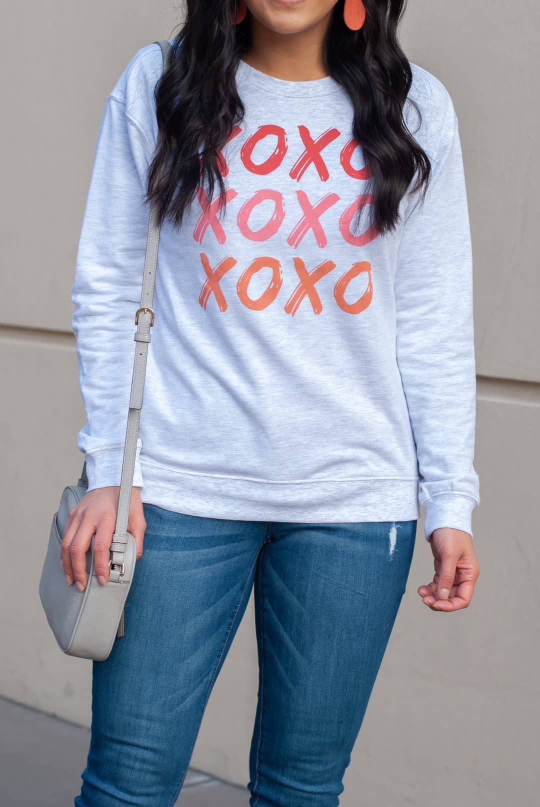 3 Tiips for How to Wear Spring Clothes When It's Still Cold