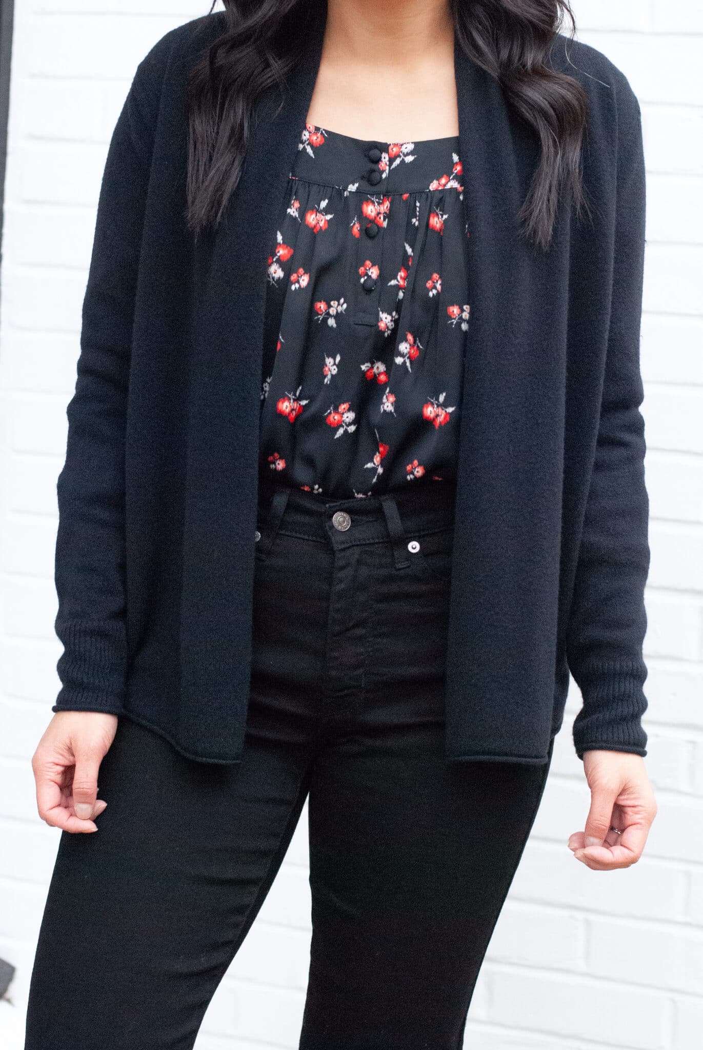7 Super Affordable Pieces for Simple, Effortlessly Polished Outfits