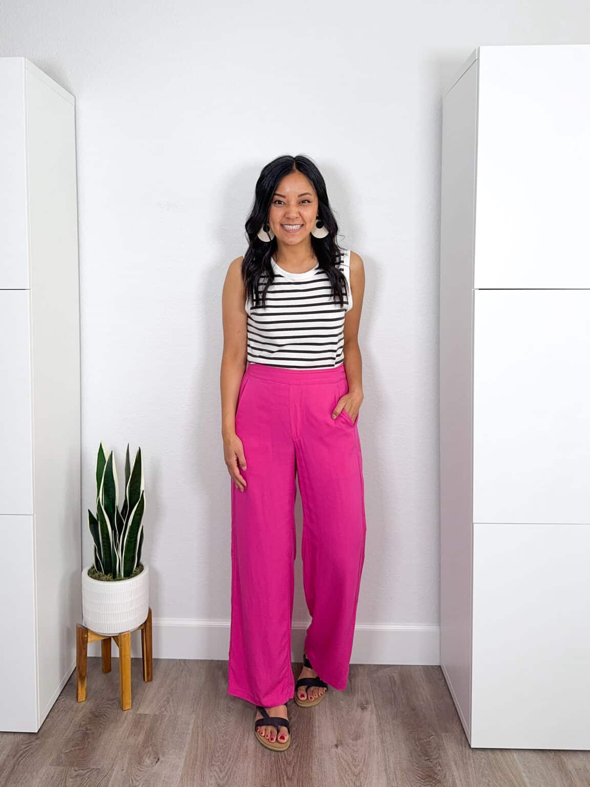 Casual Summer Capsule Wardrobe: 30 Pieces, 84 Easy Outfits