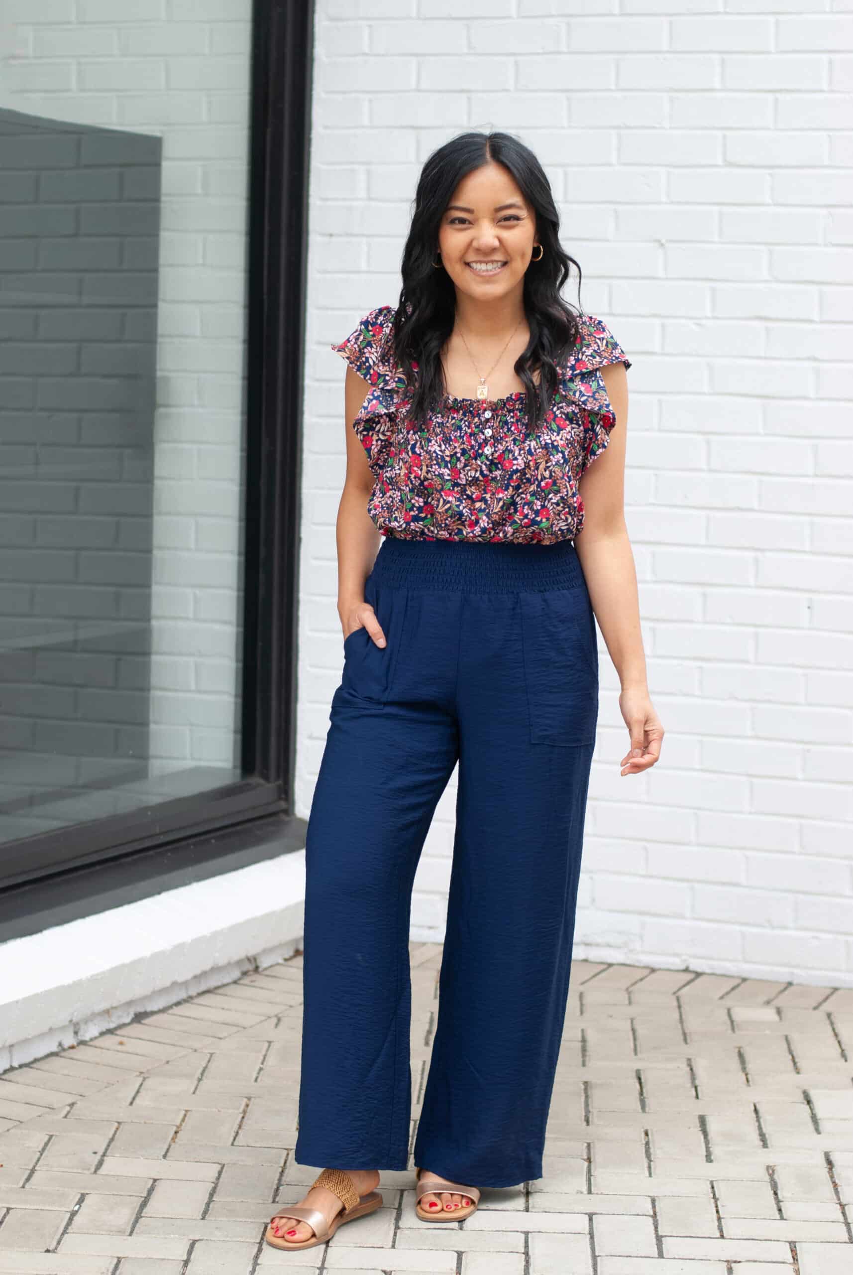 11 Casual Summer Outfits for Over 40 That Look Polished